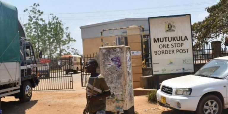 Mutukula Border Crossing - Turkana Wildlife Safaris